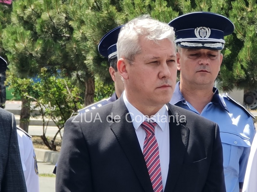 LIVE: Ministrul Cătălin Predoiu participă la prezentarea efectivelor MAI care vor acționa în ...